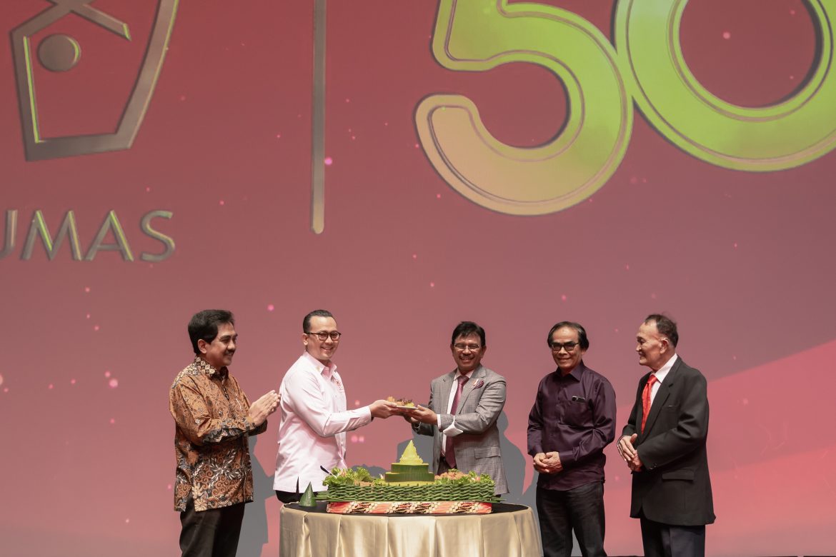 50 Tahun PERHUMAS: Bangun Insan Humas yang Kompeten, Kompetitif ...