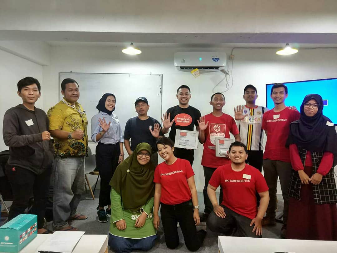 Pelatihan Humas Internal oleh Ketua Bidang Pengembangan PERHUMAS Muda ...