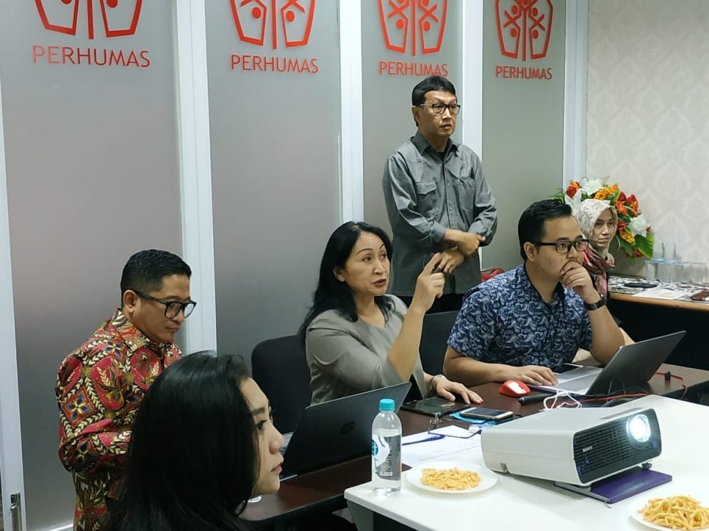 Kepemimpinan Di Era Disrupsi dalam PERHUMAS Lounge – PERHUMAS